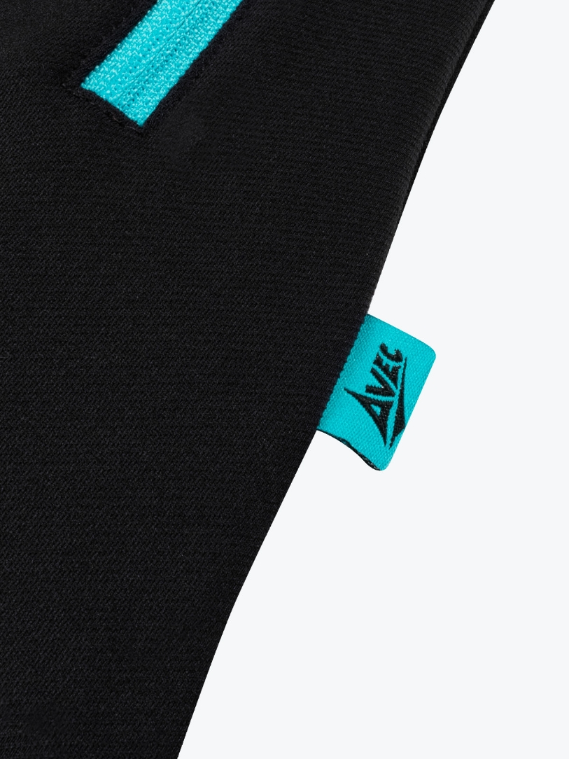 Enigma Tech Overlay | Women's Black Overlay Top | Avec Sport