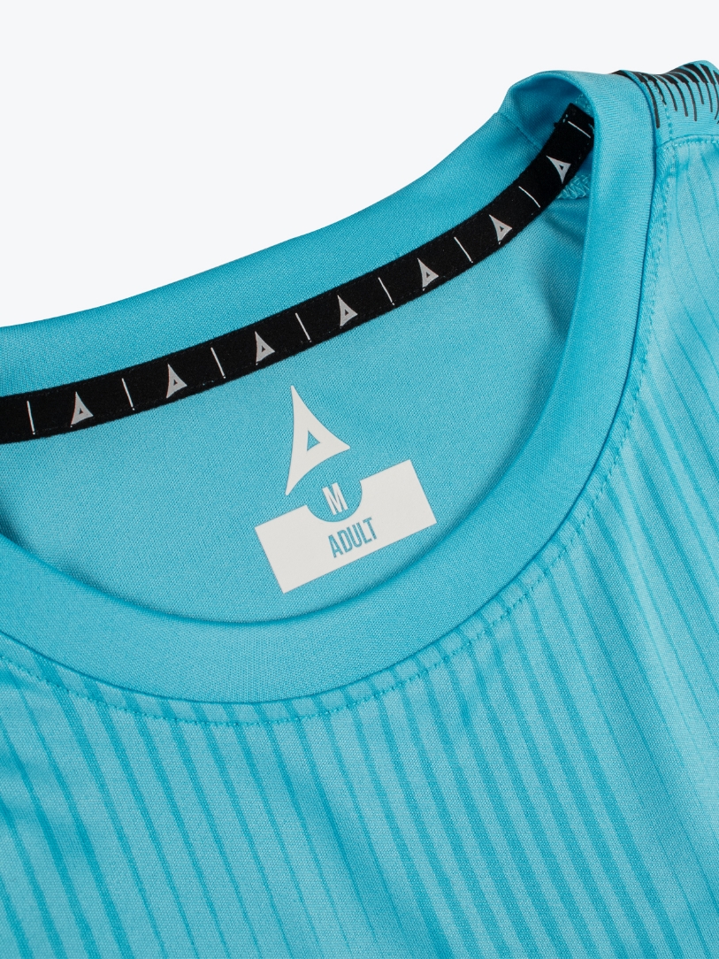 Pro Player Hyper Blue Jersey | Football kit | Avec Sports