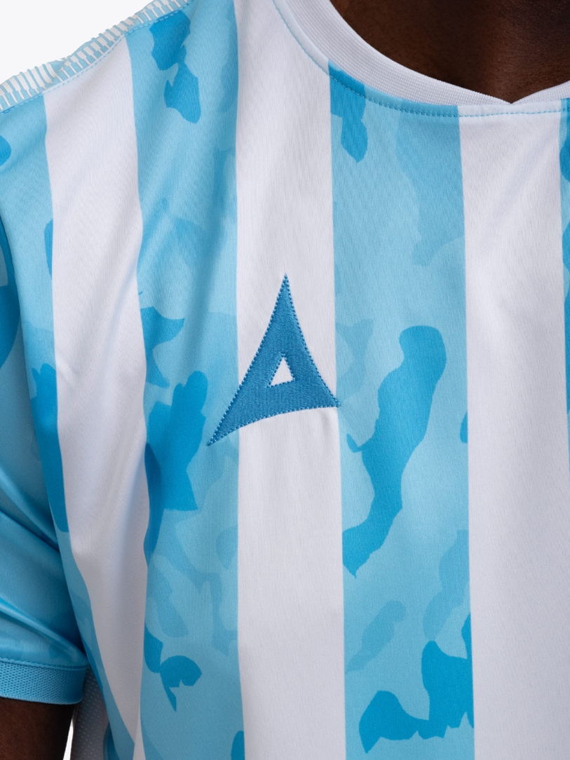 Pro Intent Sky Blue & White Football Top | Avec Sport